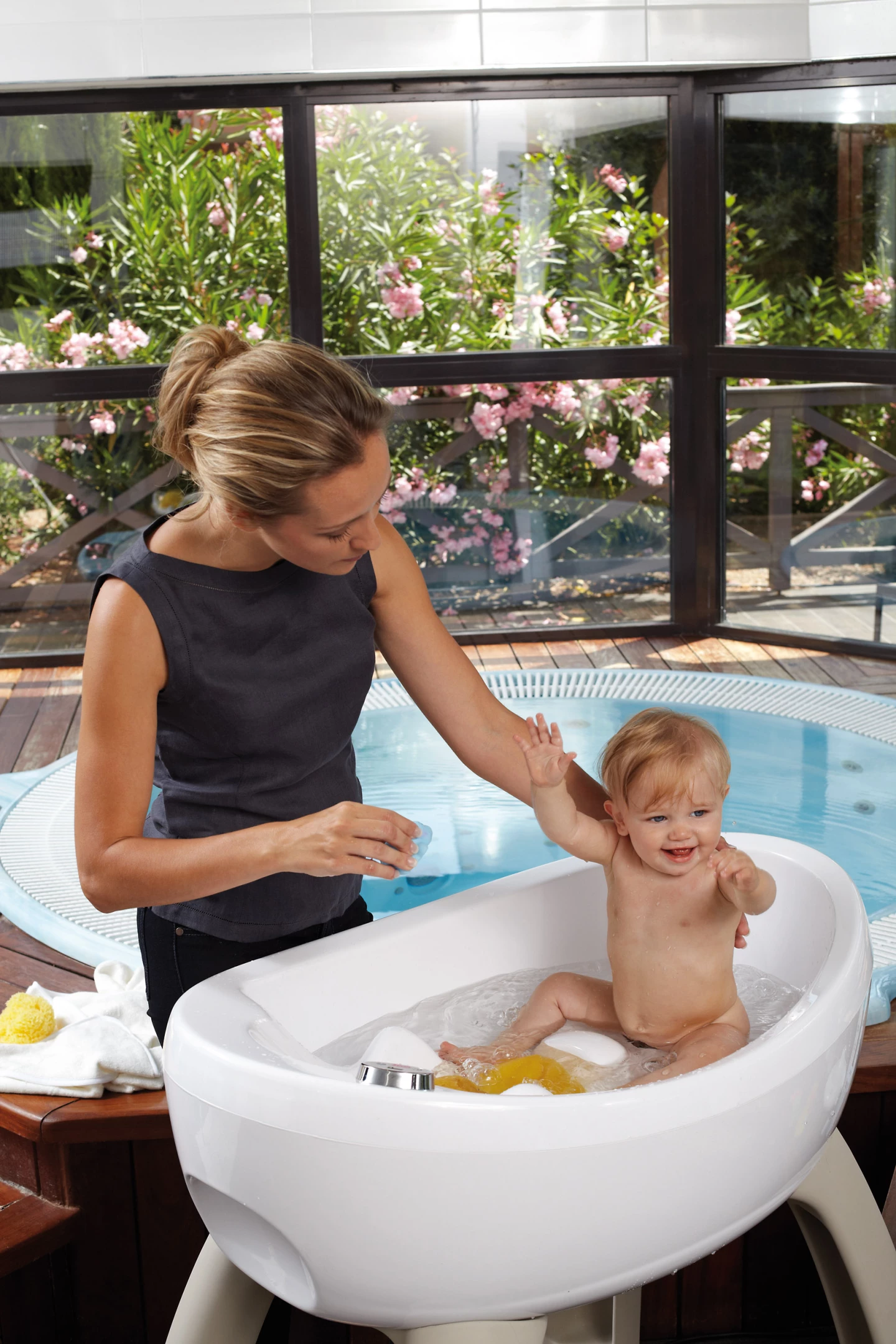 Baby jacuzzi launched by BluBleu