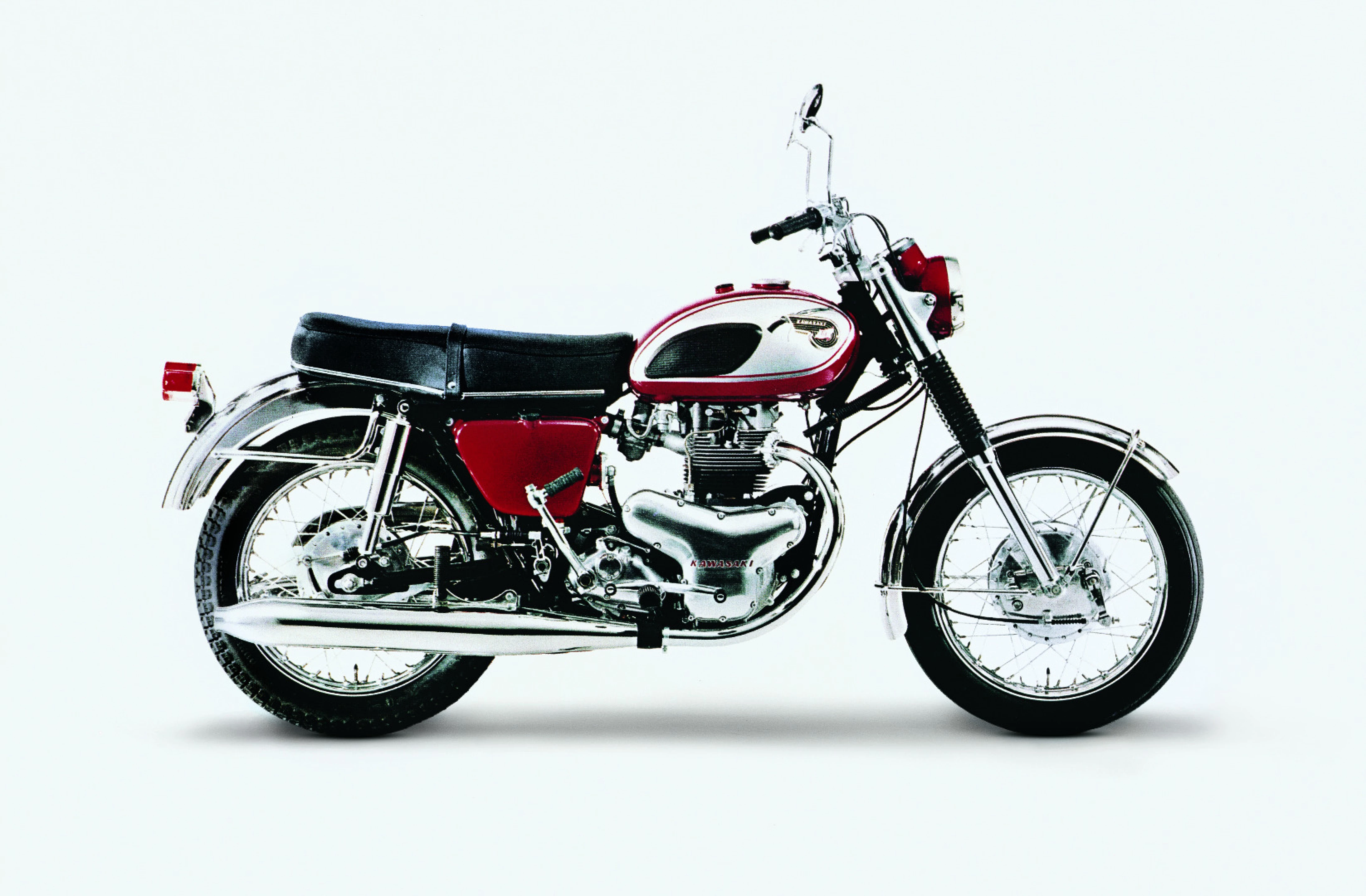 Kawasaki draws the curtain on its W series with limited W800 Final Edition