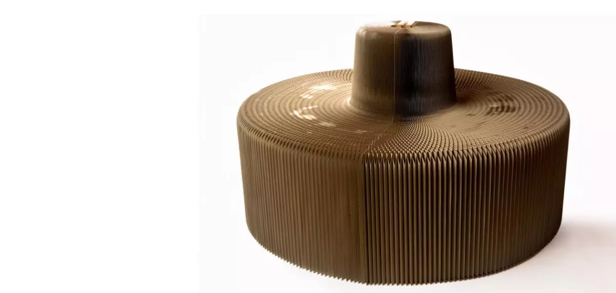 FlexibleLove - the extraordinary expanding chair