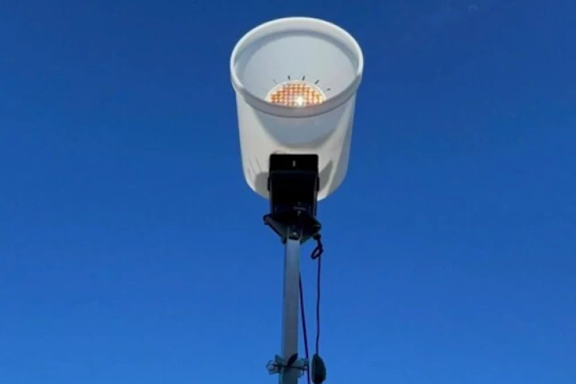 Wireless power transmission tech demo uses lasers to run 5G station
