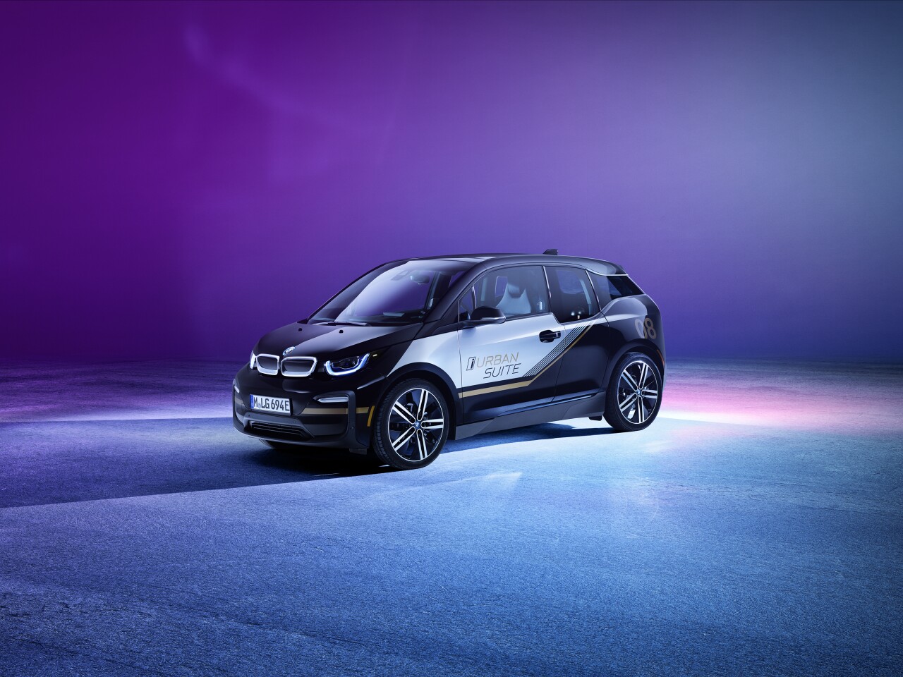 BMW makes smart cars cozier with zero gravity and hotel interiors