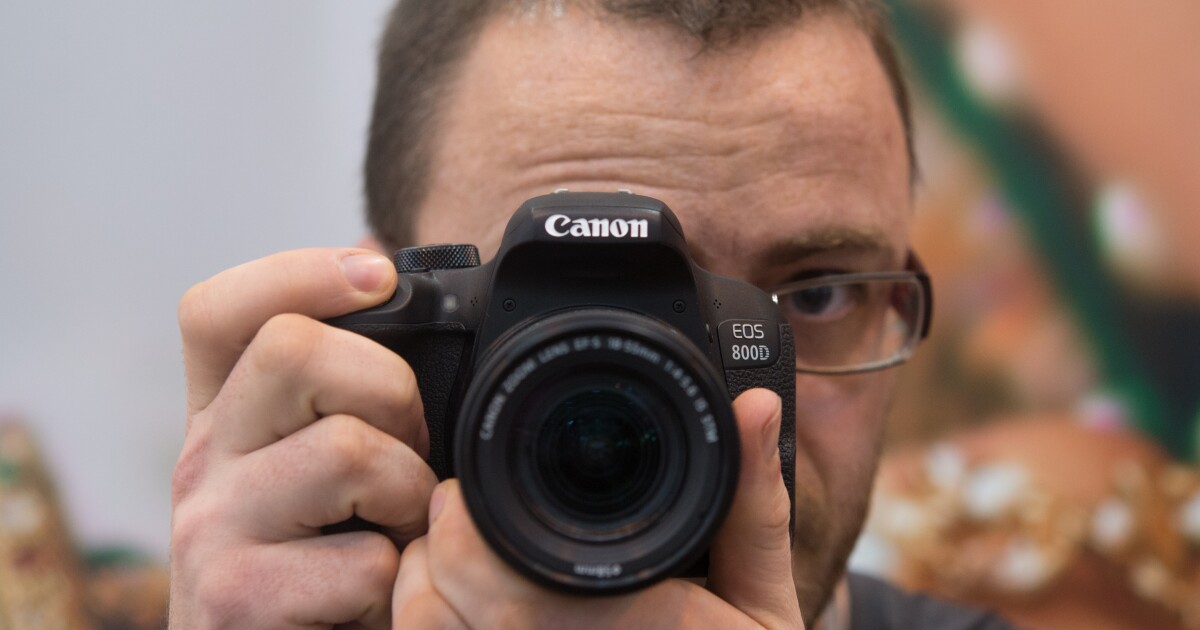 Hands-on: Looking at the differences between Canon’s new mid-range DSLRs