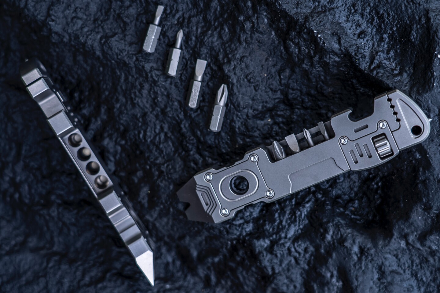 Six-function ratcheting titanium multitool packs its own bits