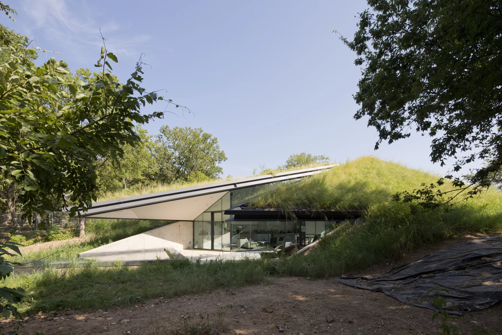 Edgeland Residence: a modern take on the Native American Pit House