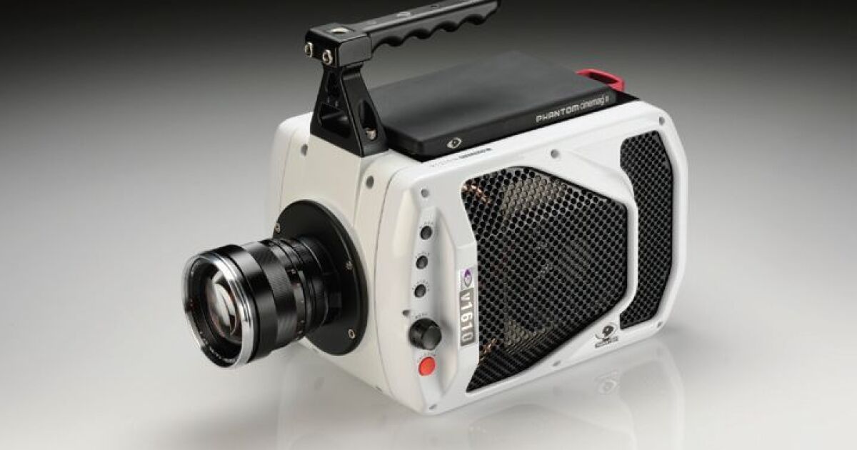 The Phantom v1610 camera shoots videos at 1,000,000 fps