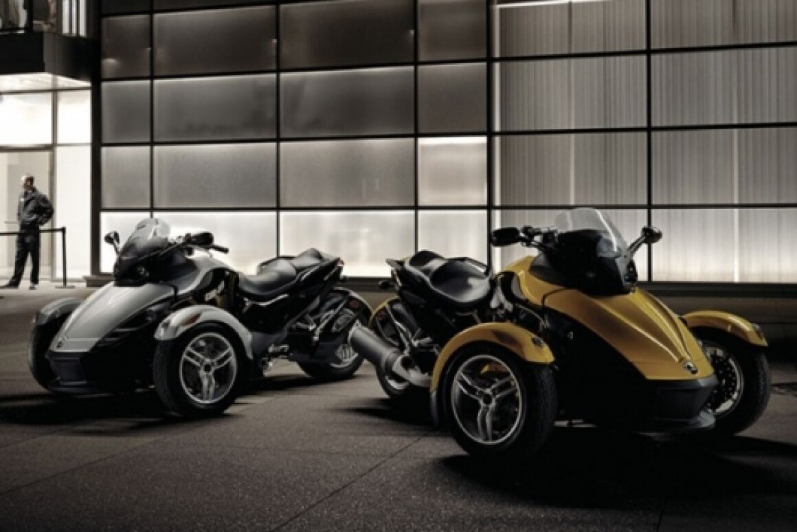 New colors, button-shift and accelerated market expansion for 3-wheel ...