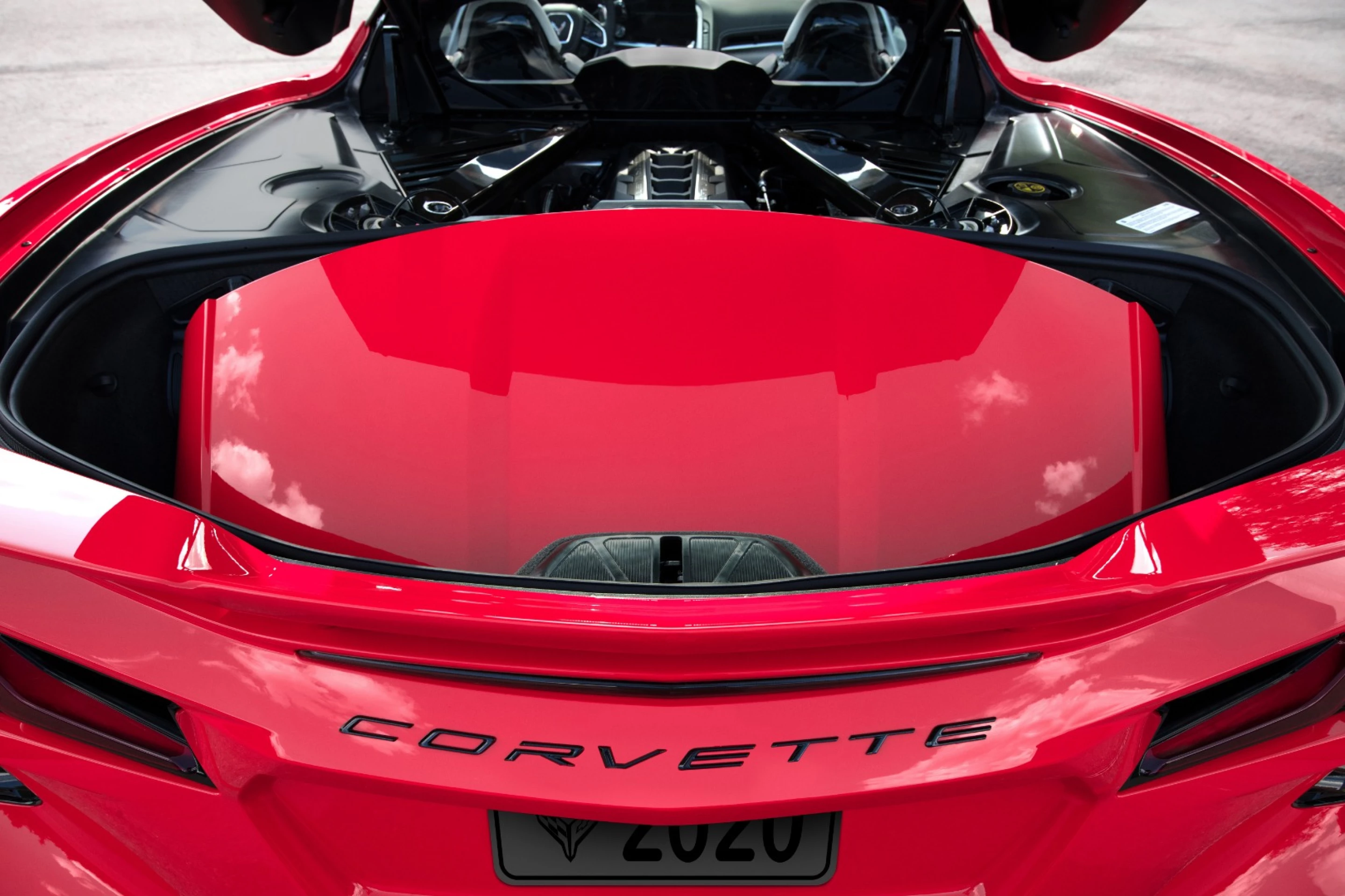2020 Stingray revealed as first ever mid-engine Corvette