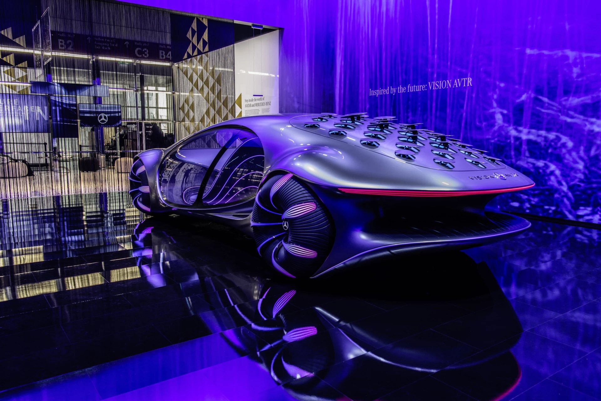 Freakish Mercedes AVTR concept reads your mind, owns your nightmares