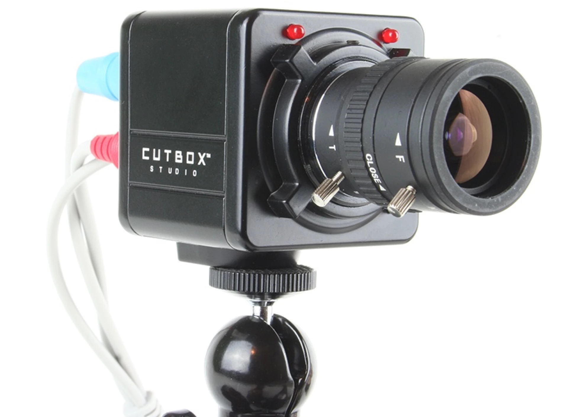 Cutbox puts vloggers in control of a multi-camera TV studio