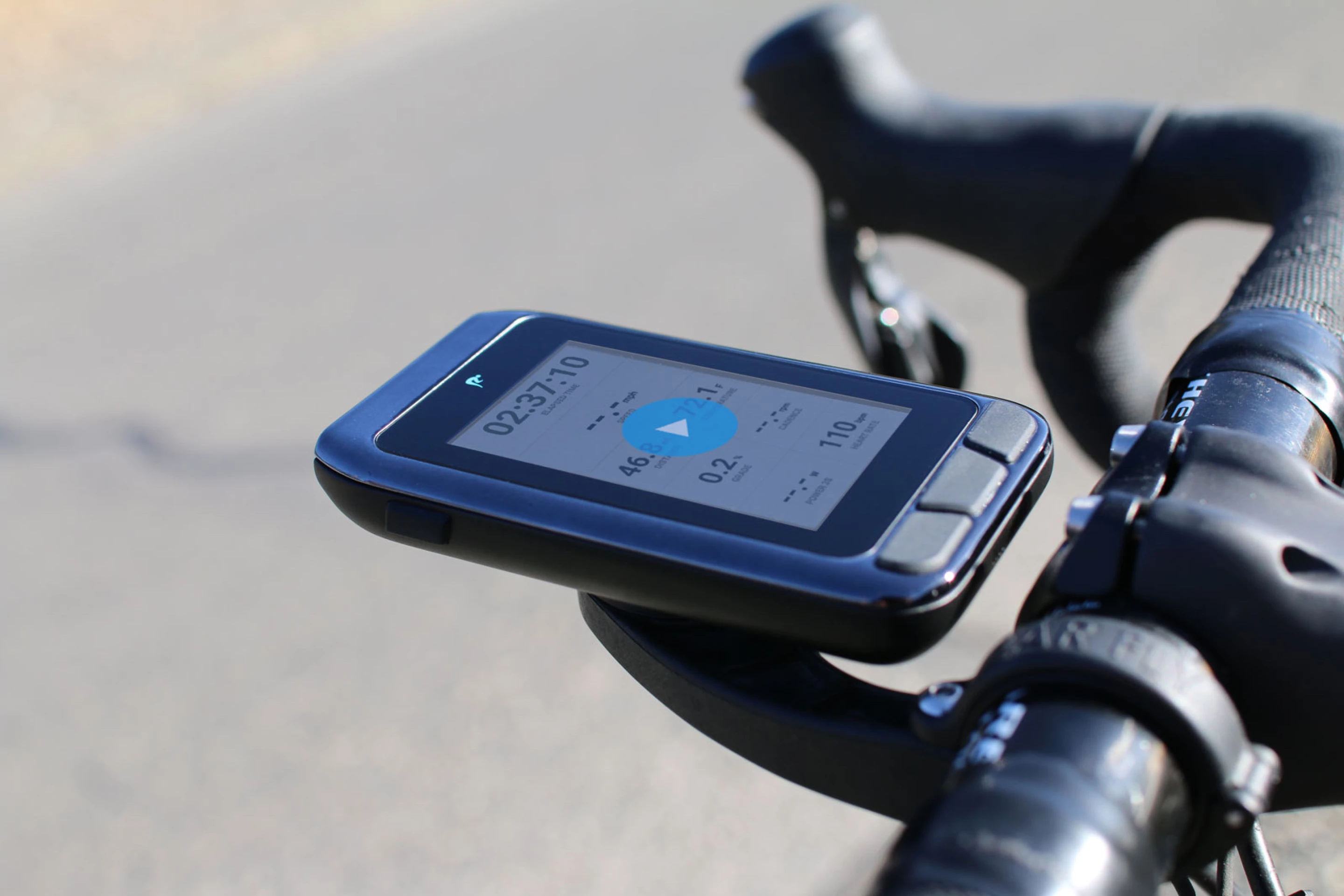 Lights, camera ... cycling computer – this thing has all three