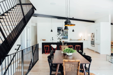 Energy efficient Treehaus spins elegantly down a forested hillside