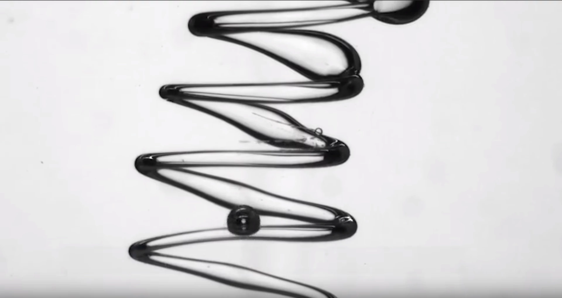 Nanoscale "supersoap" allows liquid 3D structures to be printed within ...