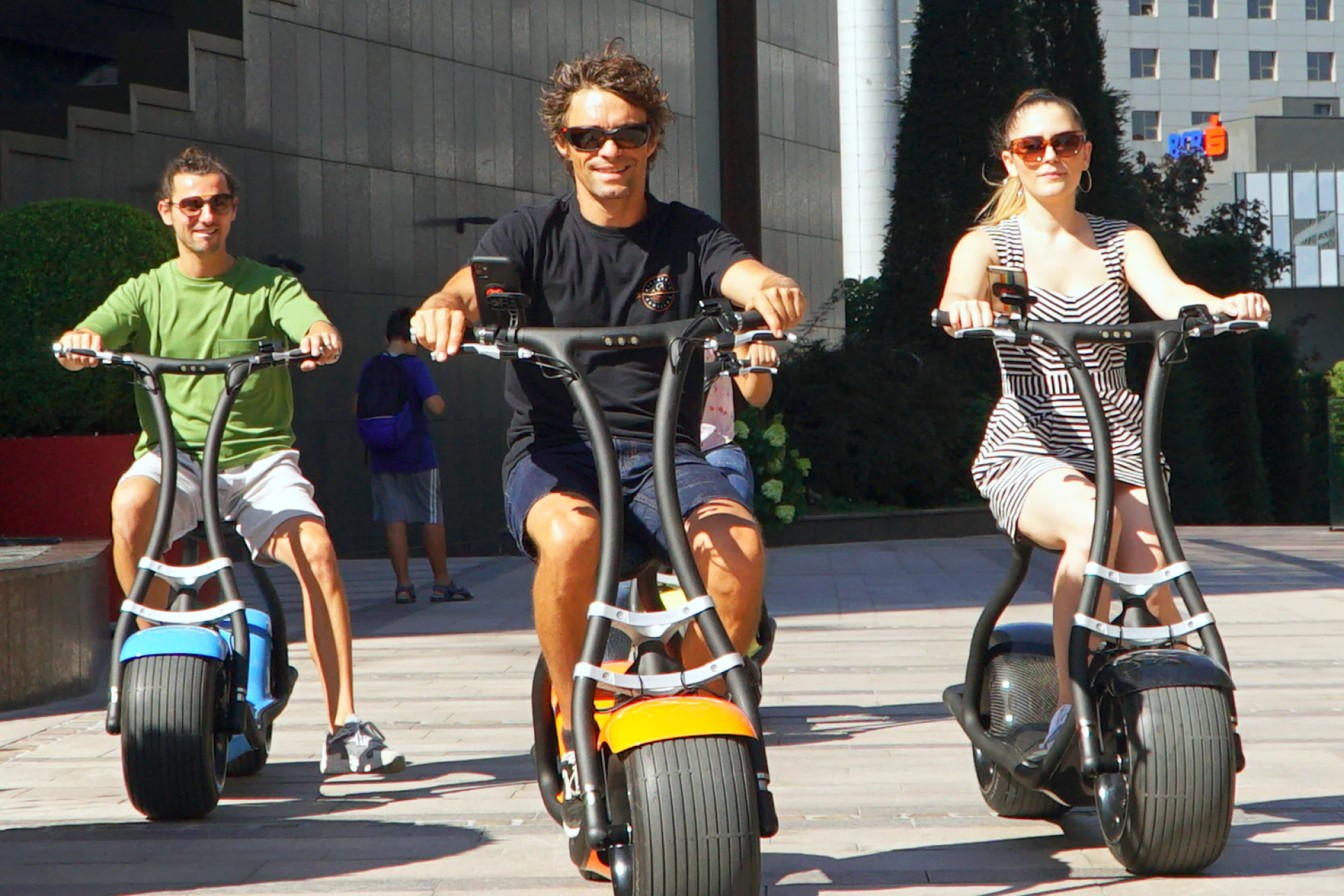 Scooterson rides out fat-tire Rolley+ smart e-scooter