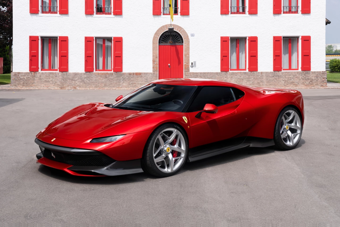 Ferrari unveils achingly gorgeous one-off SP38