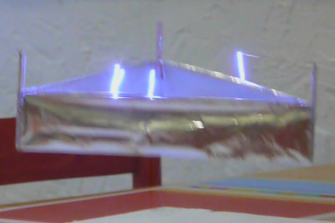 MIT researchers study electro-hydrodynamic thrust