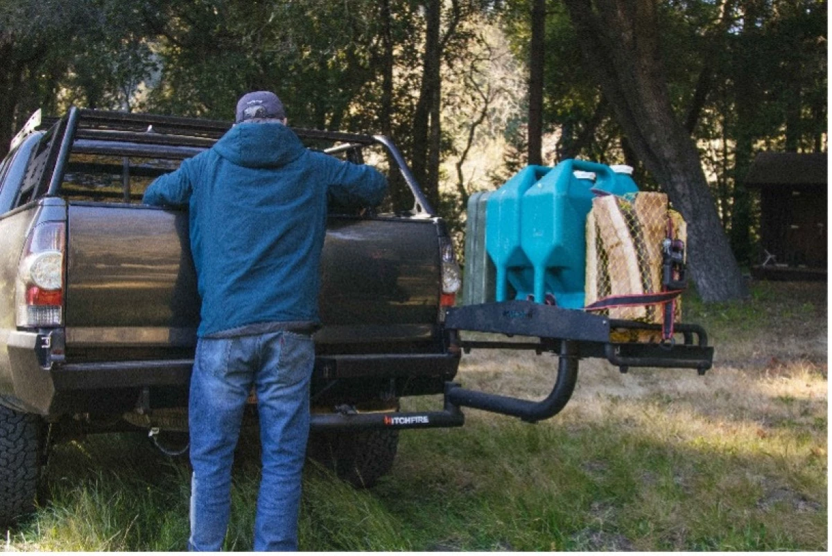 HitchFire adds RV-style kitchen to any car, pickup or SUV hitch
