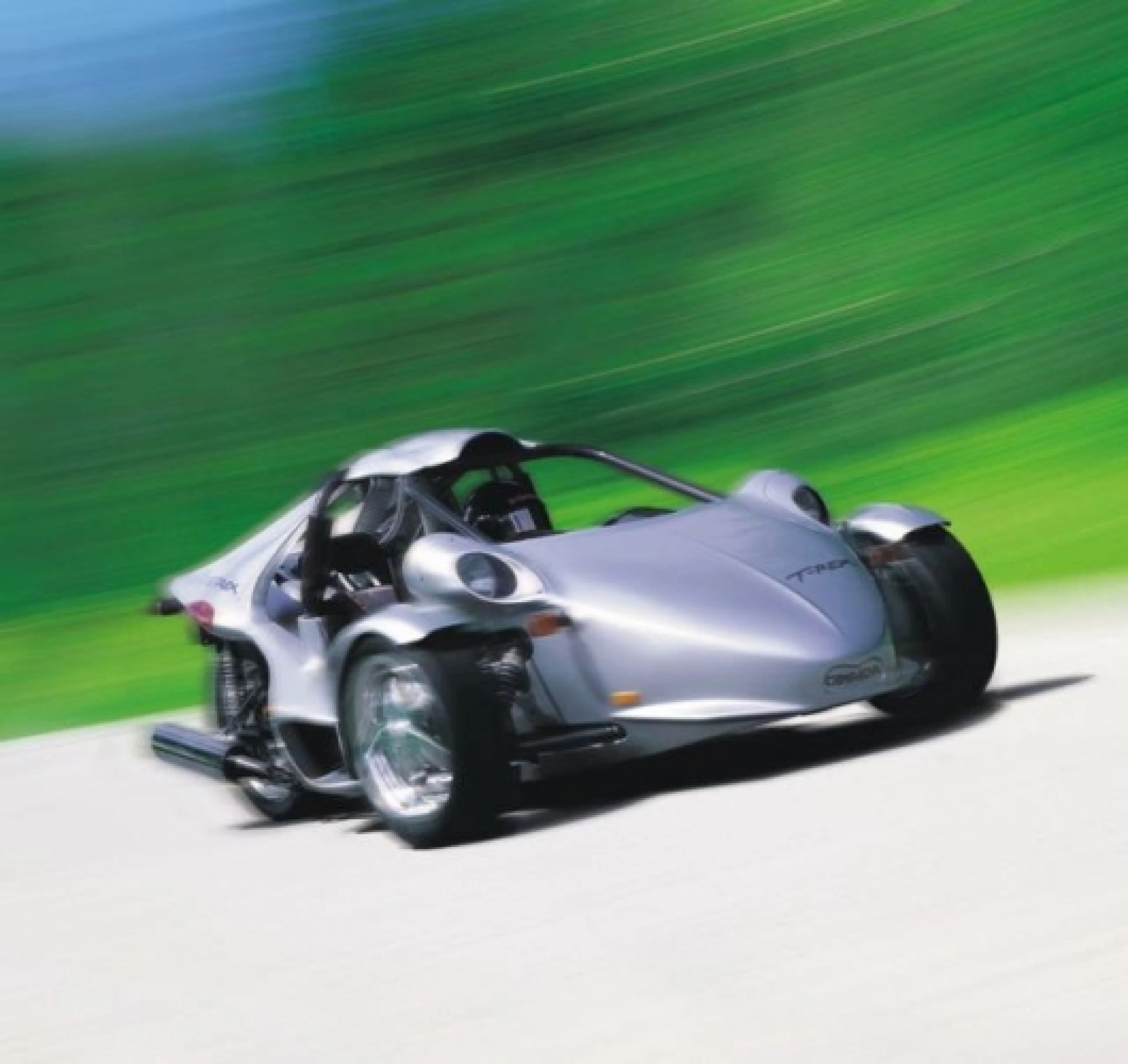 Canadian T-REX 3-wheel street racer