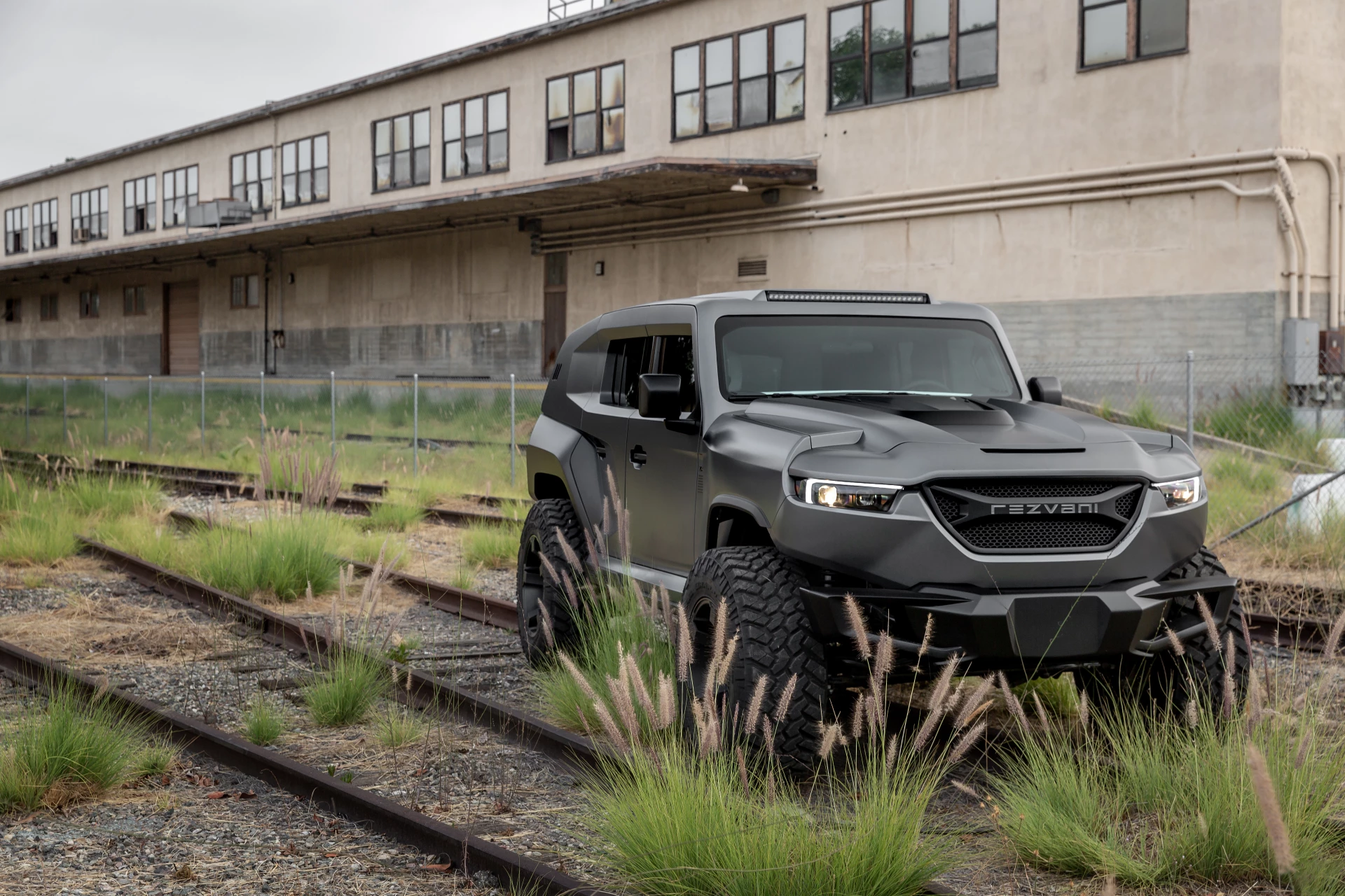 Rezvani Tank X: Bulletproof urban war machine becomes the world's first ...