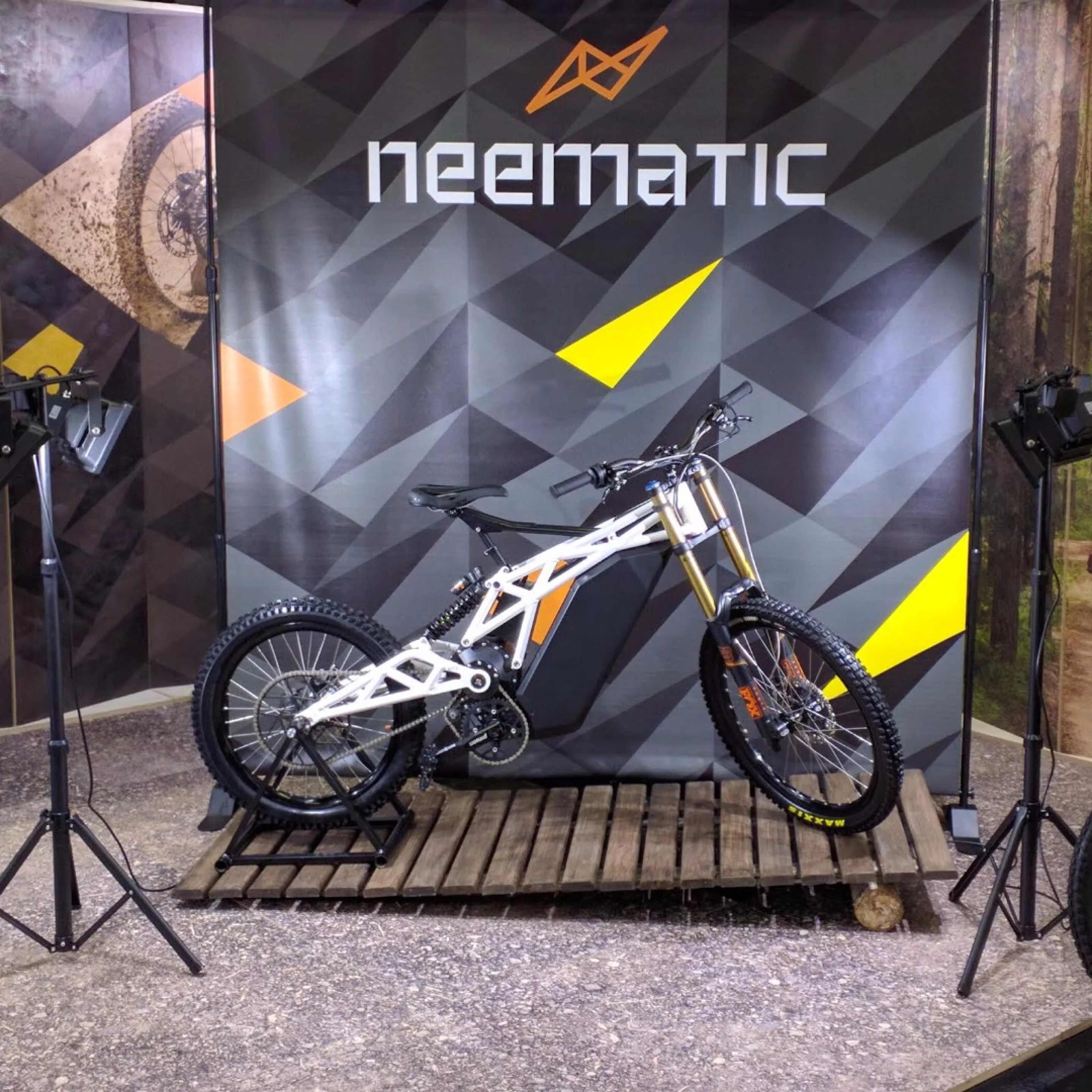 Neematic throttles forward with fast, powerful e-bike