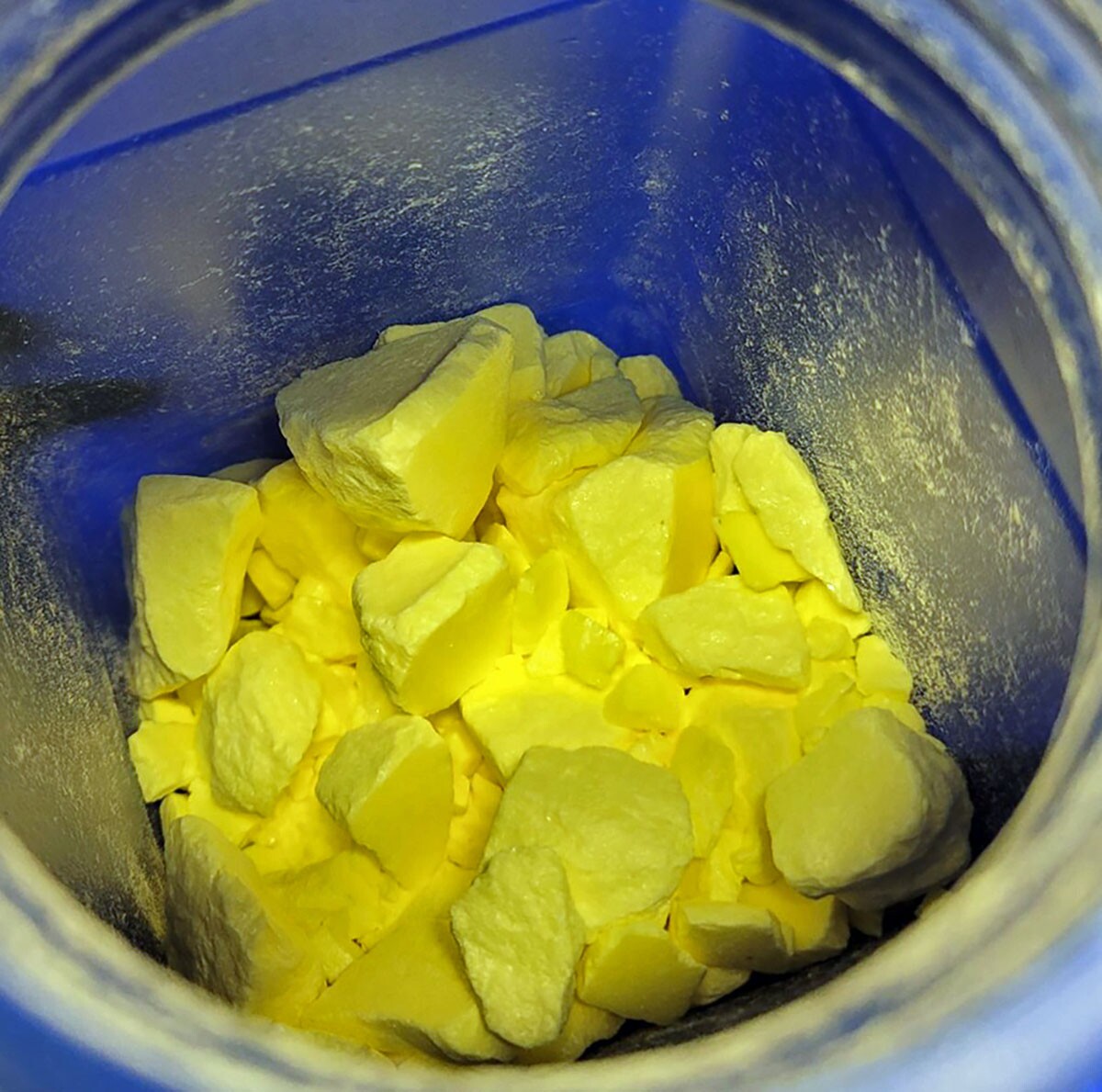 Stellantis lithium-sulfur EV batteries: cheaper, lighter, more range