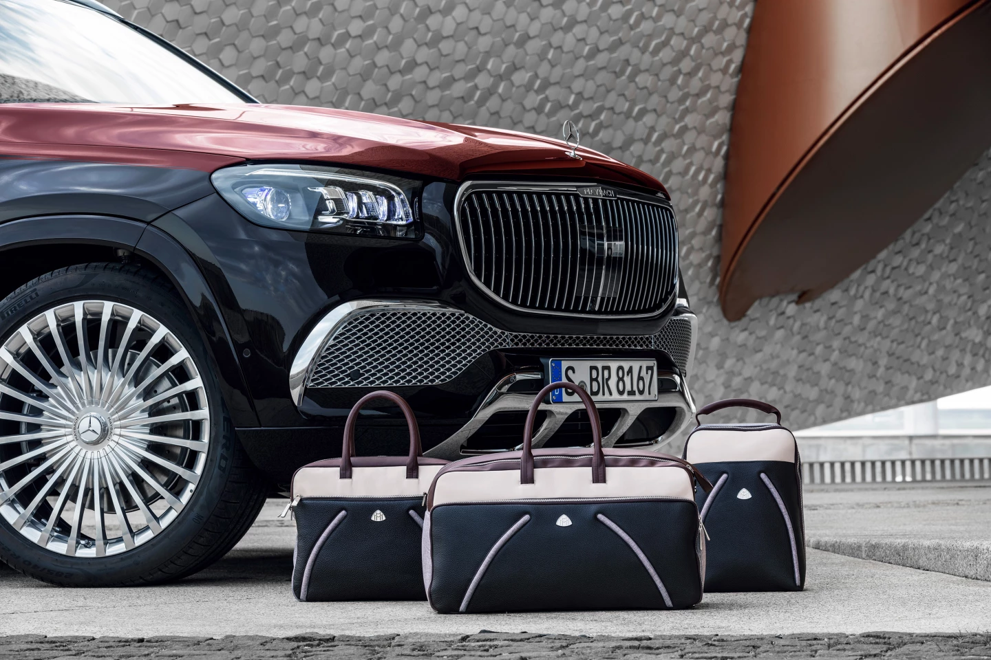 What it's like inside Mercedes-Maybach's new ultra-luxury SUV