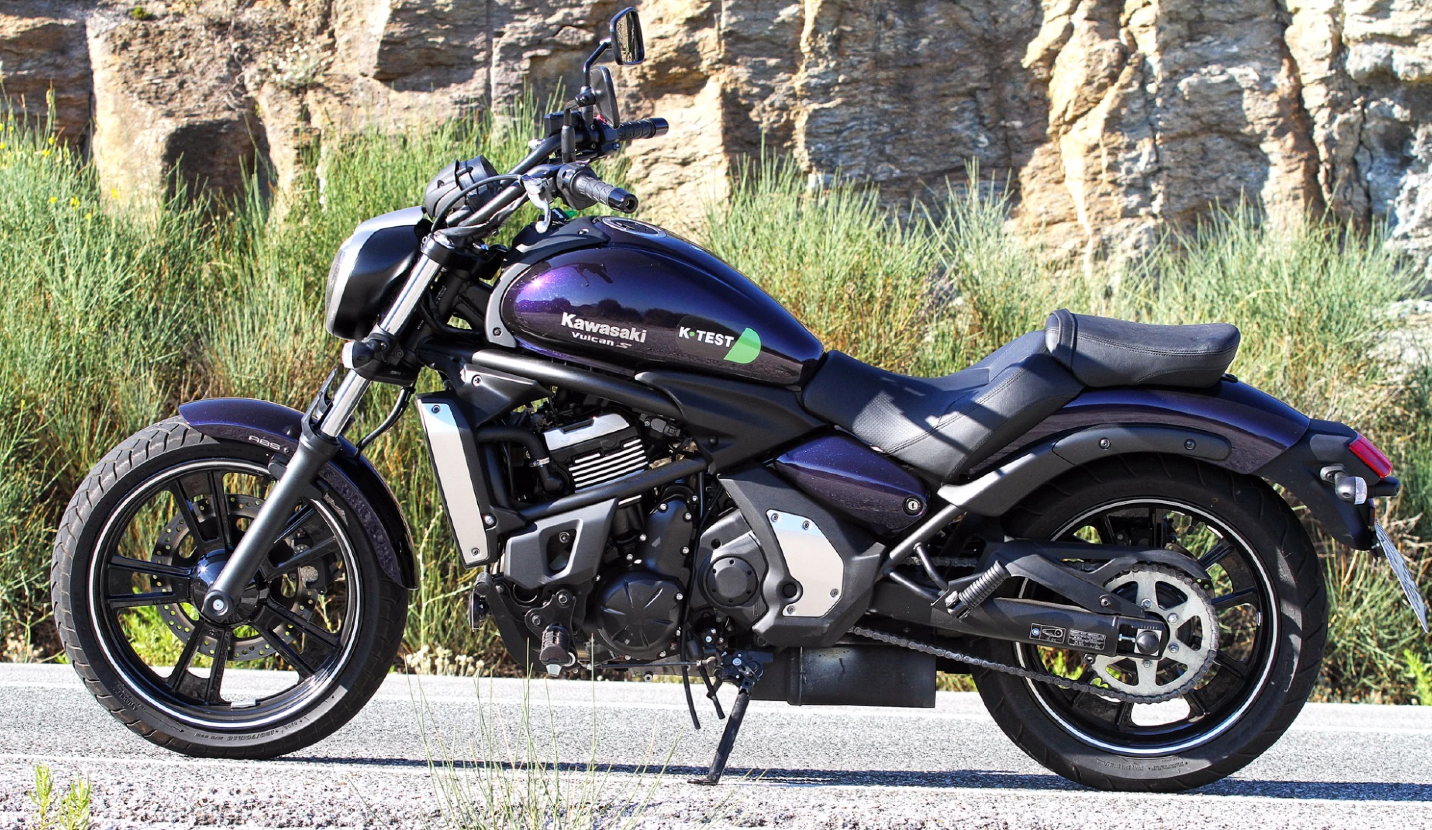 Review: Kawasaki Vulcan S cruises affordably in style