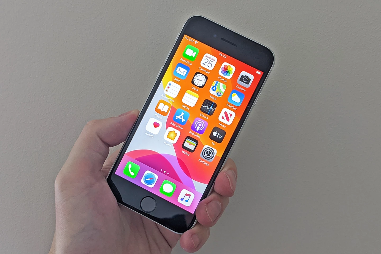 iPhone SE 2020 review: The mid-range iPhone we've been waiting for